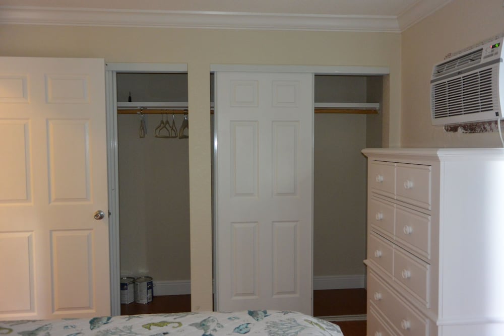 Apartamentos Coral Reef # 5 - Coral Springs, FL