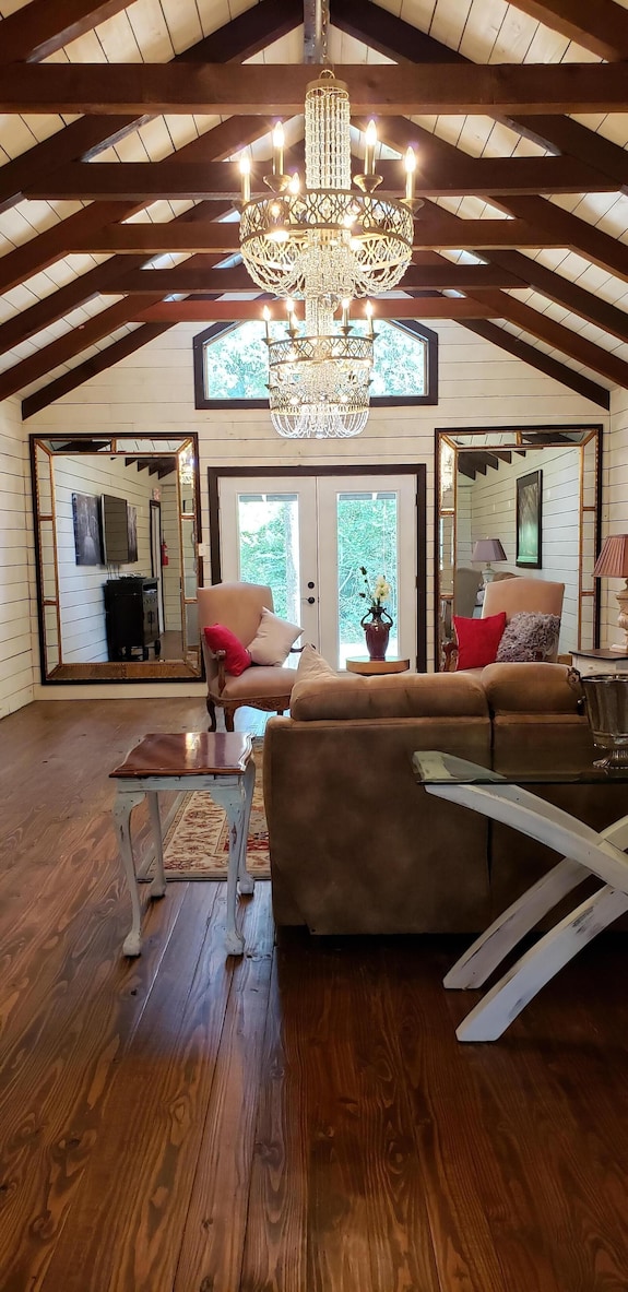 The Bridge House Located In An Beautiful Rv Resort Near Lake Conroe. - Lake Conroe, TX