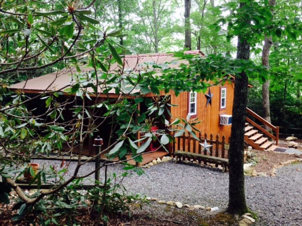 Laurel Thicket At Do Drop Inn Cabin Rentals - Virginia