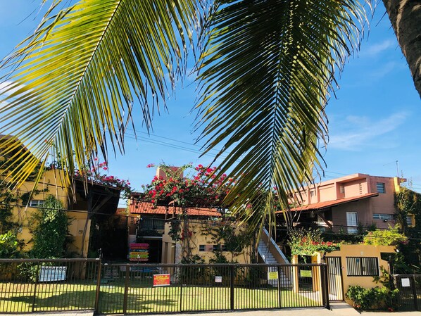 Entrada do alojamento