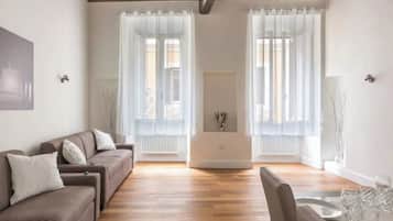 A World Aparts - Campo Marzio Boutique (Via di campo Marzio 43) | Área de estar | TV de tela plana