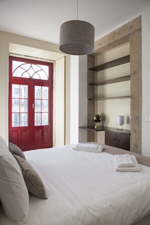Apartamento Comfort | Ferro/tábua de engomar, Wi-fi grátis, roupa de cama fornecida 