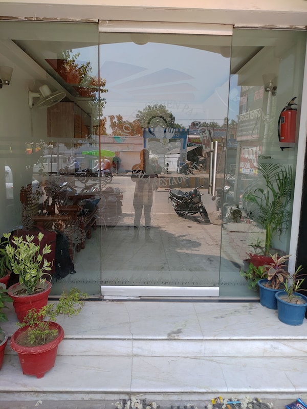 Hotel Green Palace And Ujala Restaurant - Azamgarh