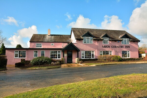 Savoy Country Inn - Pembrokeshire