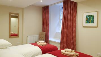 Apartamento Signature, 3 quartos, não fumadores, 2 casas de banho | Com decoração personalizada, com mobília individualizada