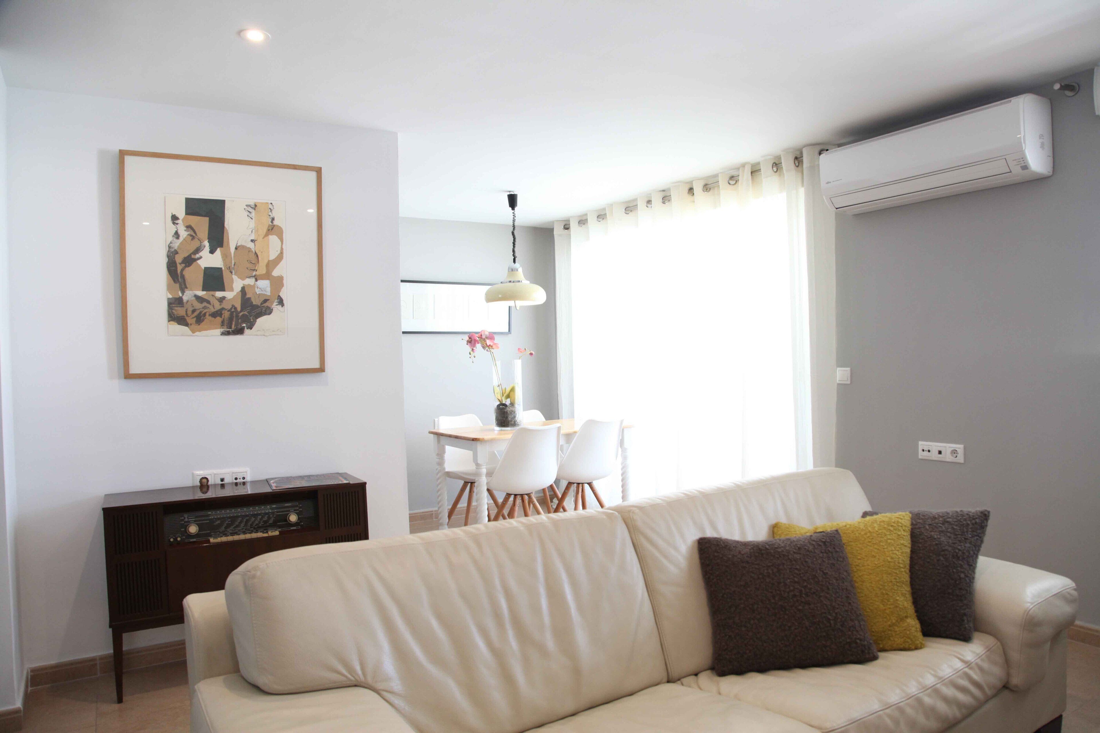 ÁTico De Estilo Vintage Con Vistas Al Mar, Parking. - Marbella