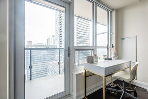 Apartamento Romântico, 1 quarto, varanda, Vista para a cidade | Vista do quarto