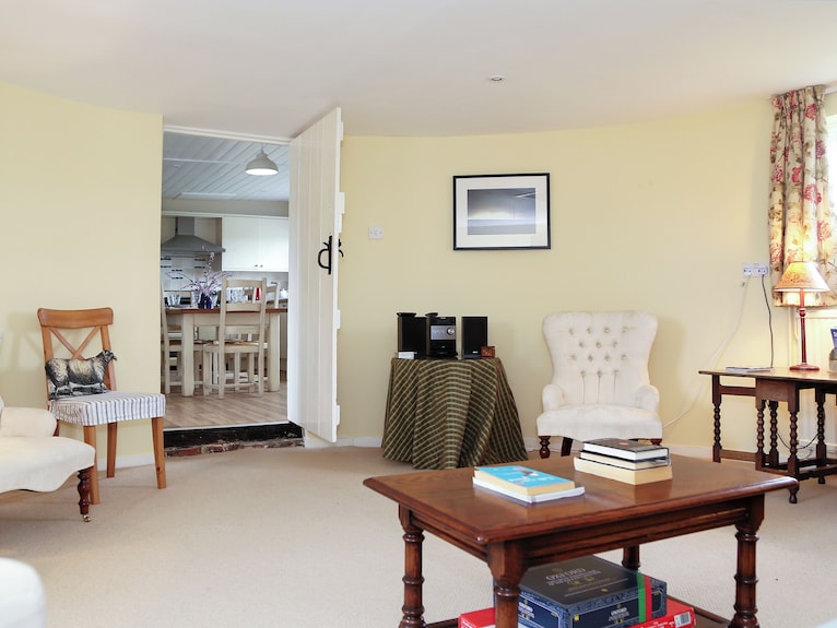 3 Bedroom Accommodation In Near Tenterden - Tenterden