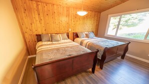 Quarto quádruplo família, 2 camas Queen, vista para a montanha