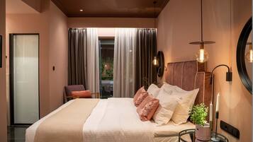 Quarto Deluxe | 1 quarto, roupa de alta qualidade, cofre no quarto, secretária