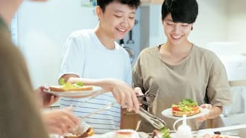 Buffet de pequeno-almoço