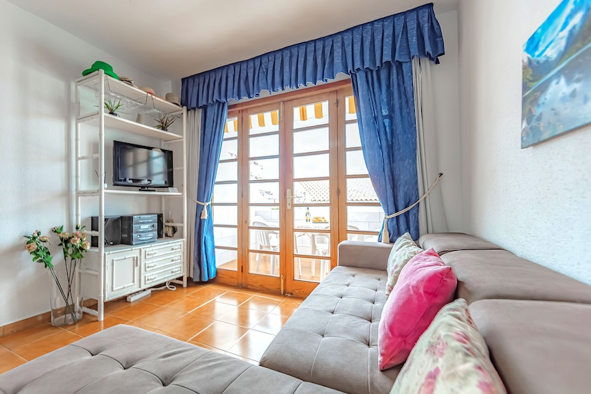 Acogedor Apartamento De Un Dormitorio En El Complejo San Eugenio Garden City, Costa Adeje - Adeje