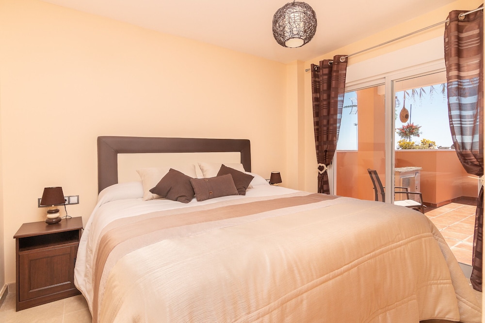 Mirador Doña Julia Penthouse 2242 - Casares