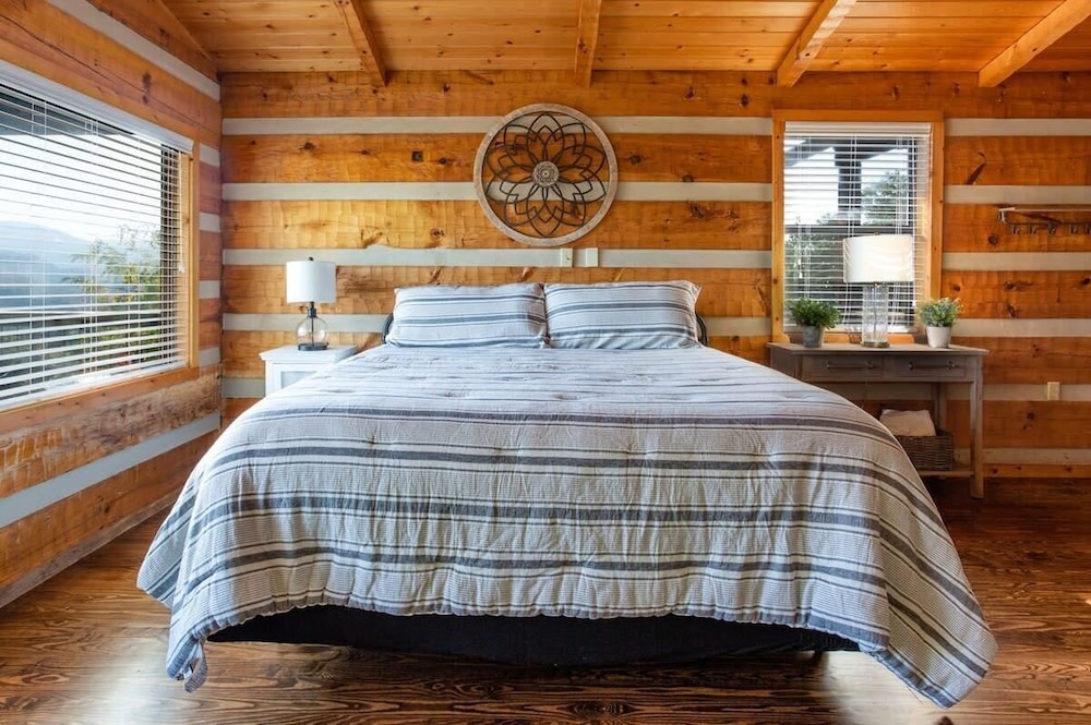 Hard To Believe Views Gsmnp/near Dwtn Gatlinburg - Gatlinburg, TN