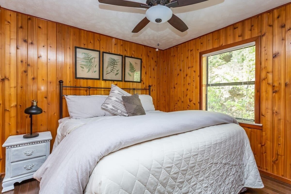 Insane Views Gsmnp/near Dwtn Gatlinburg/hot Tub - Gatlinburg, TN