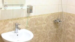 Apartamento, 2 quartos | Banheiro