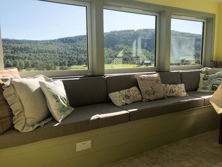 Nan's Cottage, Family Friendly, Character Holiday Cottage In Beauly - Loch Ness