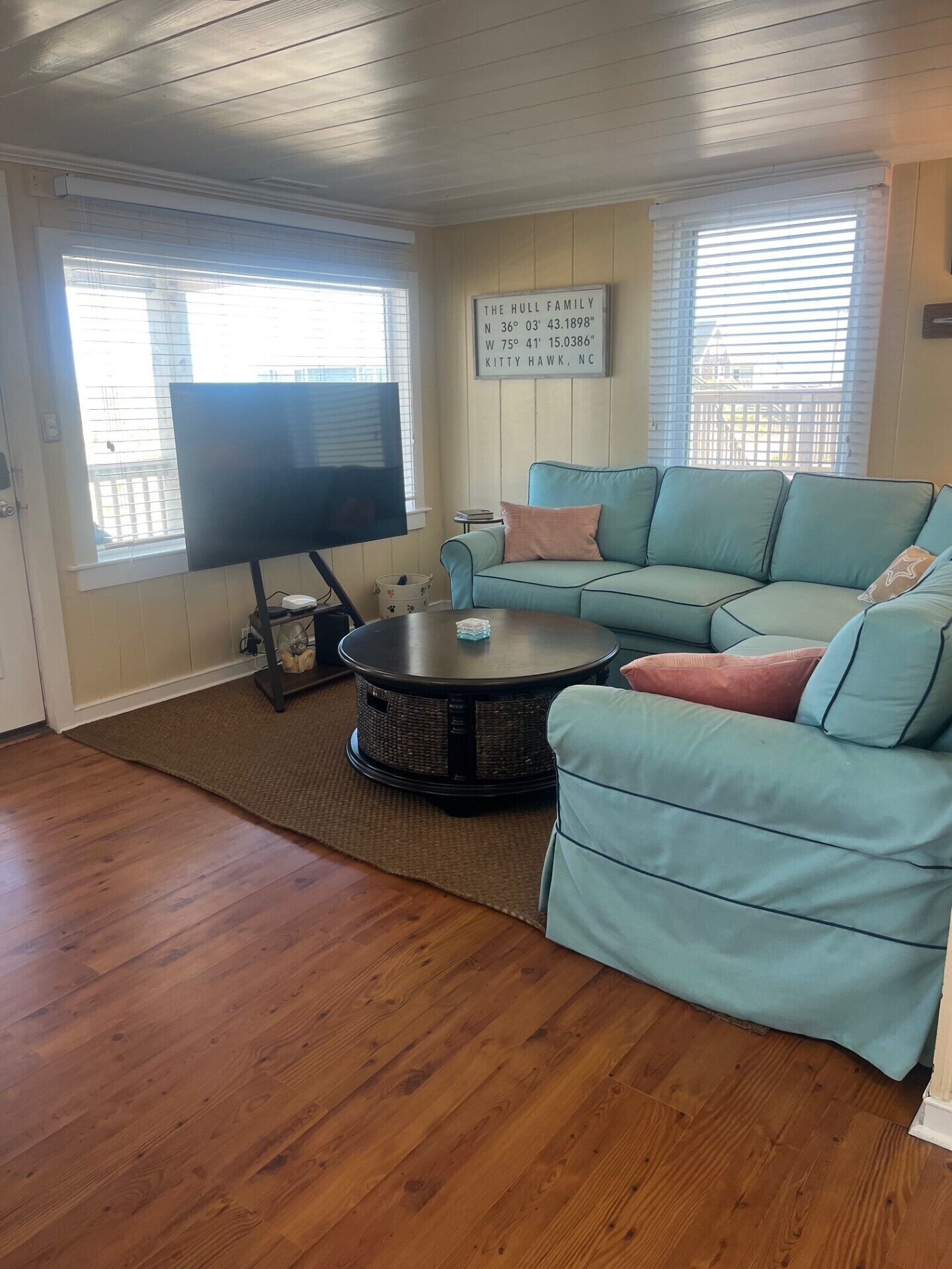 Semi Frente Al Mar! ¡Relájese En Su Terraza Delantera Viendo Los Amaneceres Sobre El Océano! - Kitty Hawk, NC