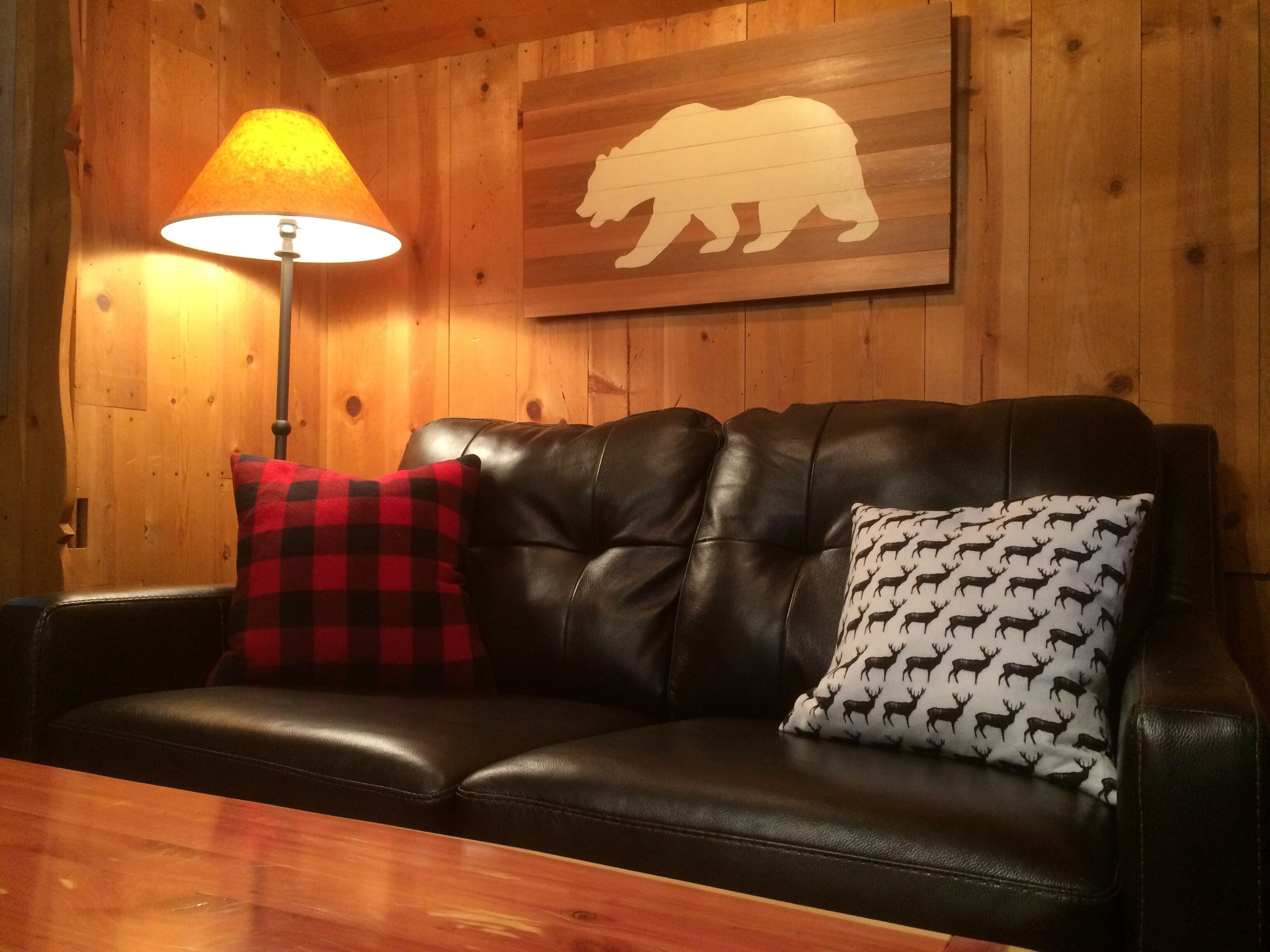 Historic 1922 Cabin With Modern Amenities - 愛德懷-松樹灣