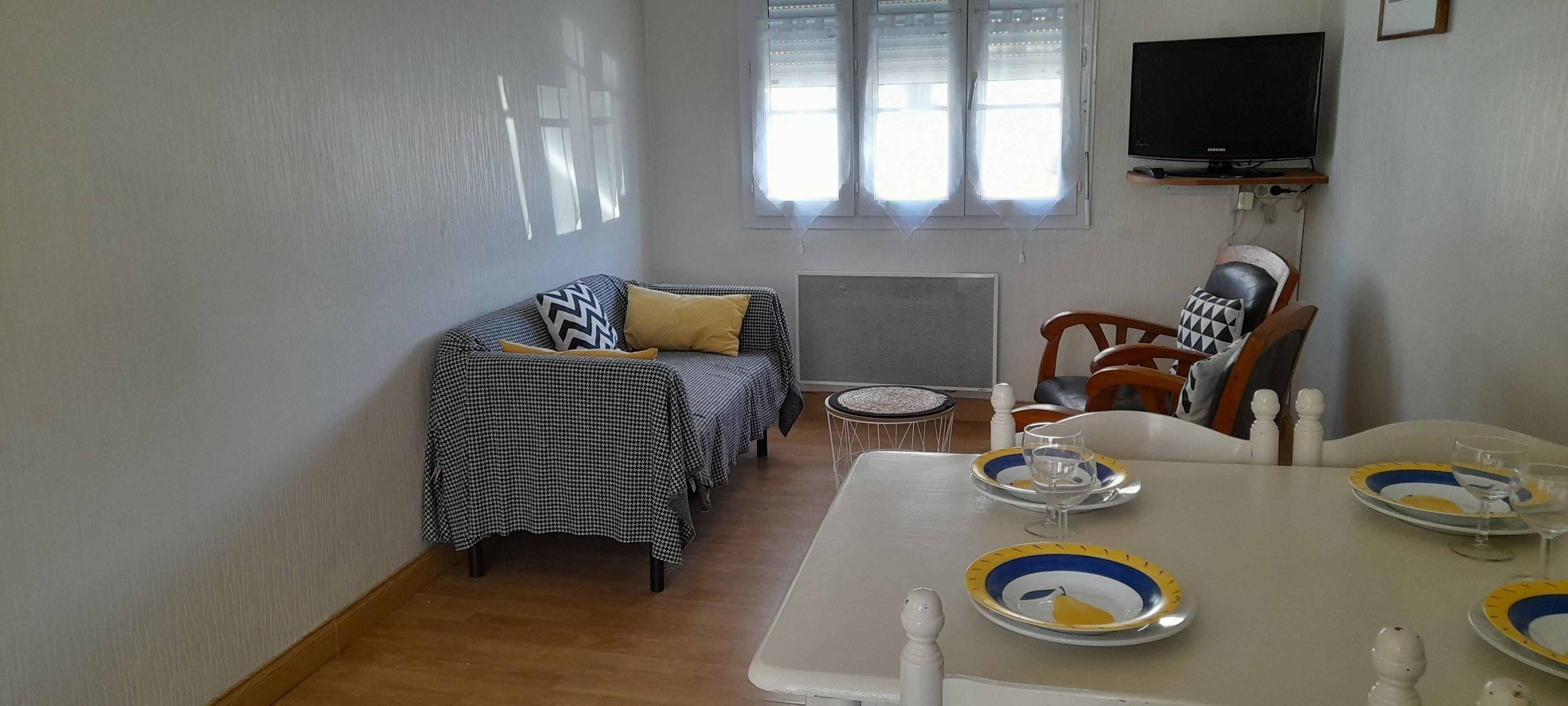 Maison Centre  Camaret. On Peut Tout Faire à Pied . 2 Chambres. 2 Lits De 160.\n. - Camaret-sur-Mer