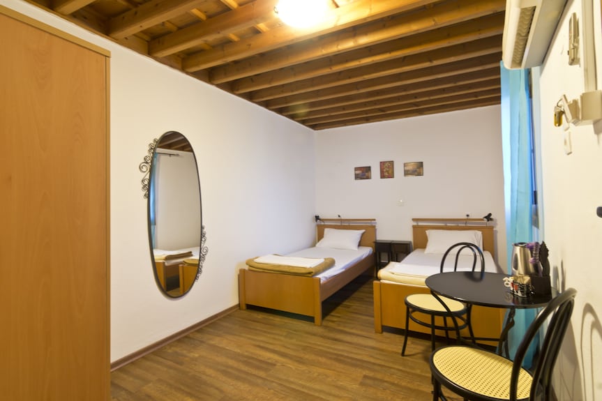 Studio Stavros In Lindos Village, Walk To Beach, Shops, Cafes , Restaurants/bars - Lindos