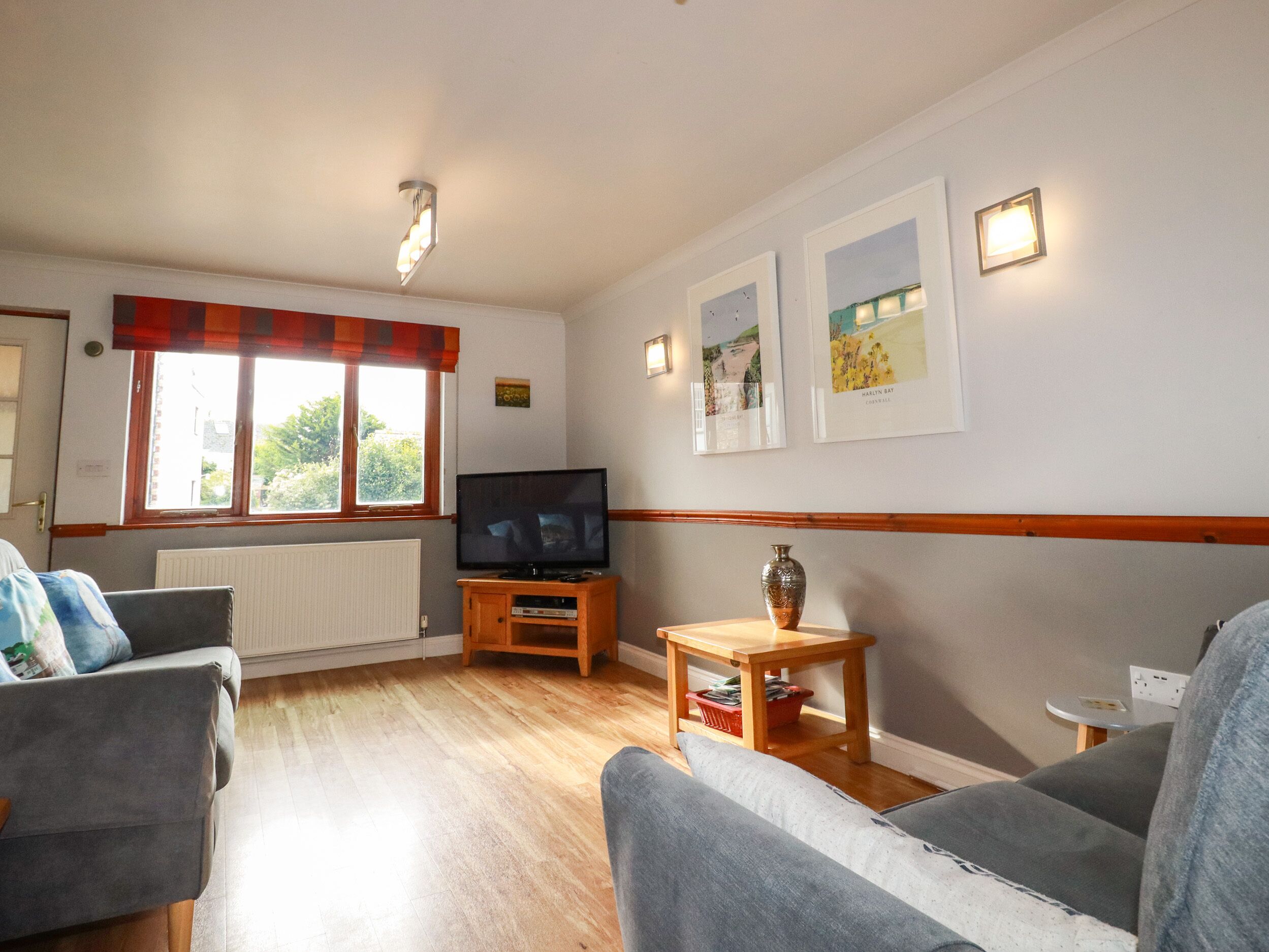 Sunflower Cottage, Family Friendly, With A Garden In St Issey - Padstow