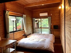 Quarto, banheira (Open-air Bath) | Cortinas/cortinados opacos, Wi-fi grátis 