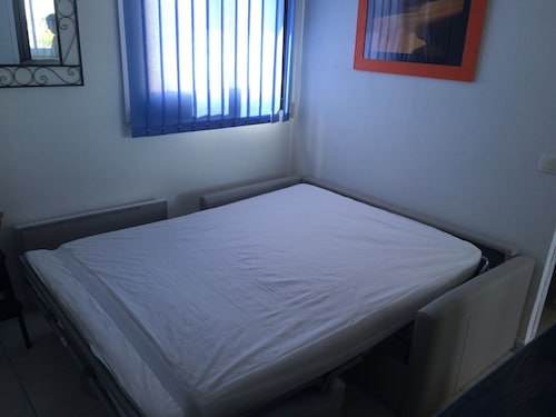 Appartement T3 Uitzicht Op Zee Directe Toegang Tot Het Strand Van Favière En Alle Handel - Bormes-les-Mimosas