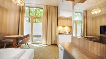 Quarto Duplo ou Twin Económico | 1 quarto, cofre no quarto, secretária, ferro/tábua de engomar