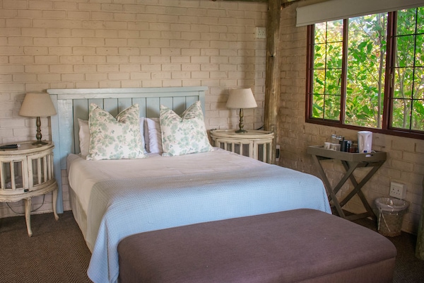 Quarto Quádruplo Superior | Roupa de alta qualidade, minibar, cofre no quarto