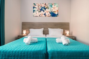 Quarto Duplo ou Twin Nobre | Quartos insonorizados, Wi-fi grátis, roupa de cama fornecida 