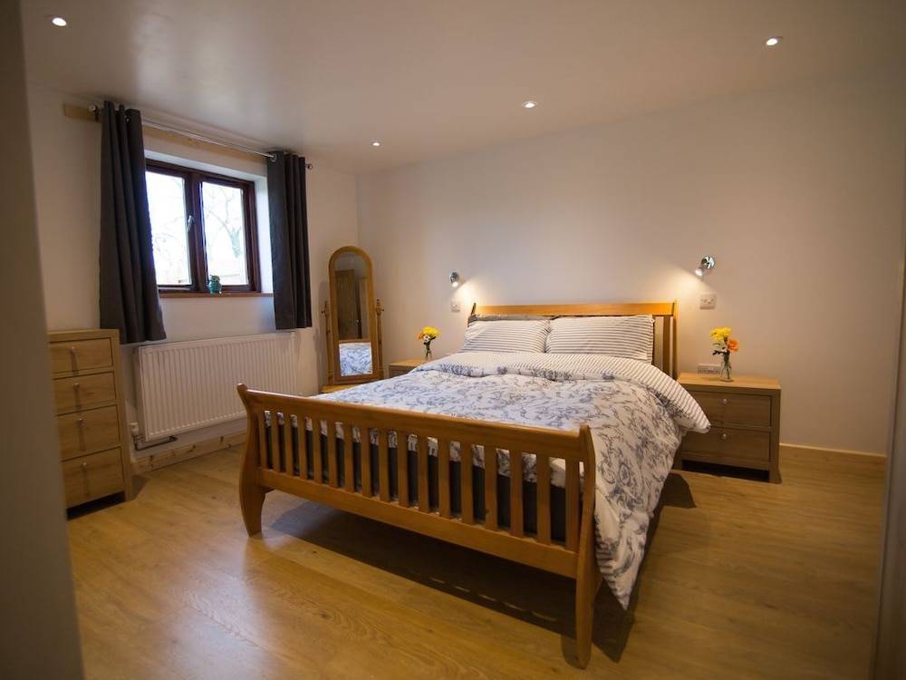 Owls Roost Modern Barn Conversion. 2 En Suites.nr Tintagel, Padstow,bude &Beach. - Port Isaac