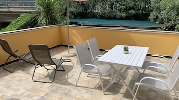 Apartamento standard, 1 quarto, terraço | Terraço/pátio