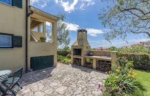 Área para churrascos e piqueniques