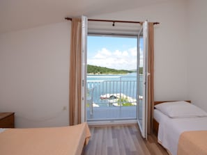 Apartamento, várias camas | Wi-fi grátis, roupa de cama fornecida