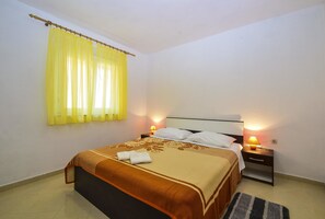 Apartamento, várias camas | Wi-fi grátis, roupa de cama fornecida 