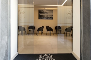 Entrada (vista interior)