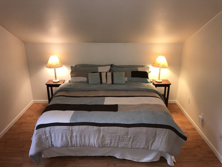 Lakefront Carriage House At Misty Lake - 알래스카