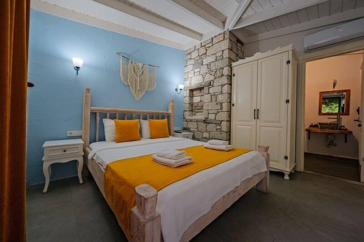 Quarto Duplo Standard | Minibar, cortinas/cortinados opacos, quartos insonorizados