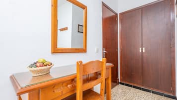 Quarto duplo conforto | Wi-Fi, roupa de cama