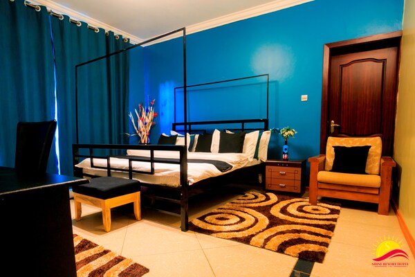 Shine Resort Hotel - Kampala