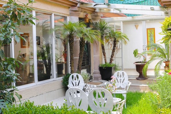 Fachada da propriedade