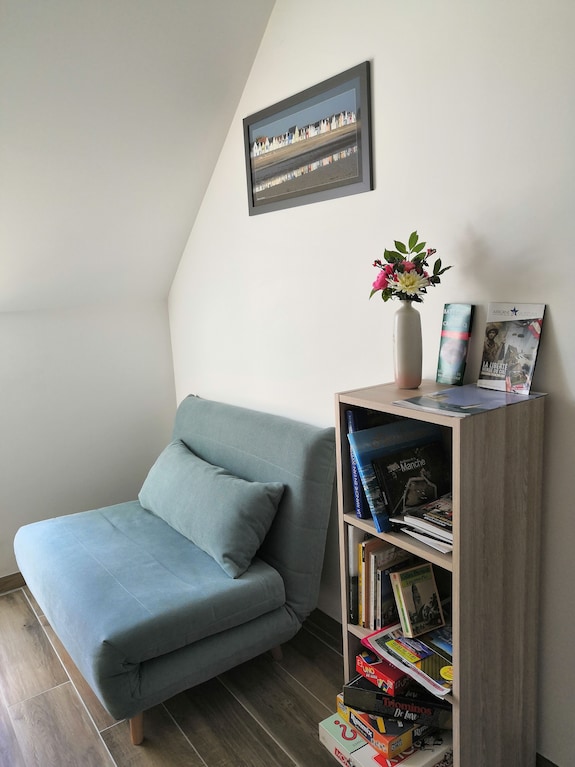La Glycine, Gîte 2-3 Personnes, à La Campagne, 5 Km De La Plage. - Cotentin