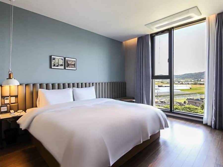 Com decoração personalizada, com mobília individualizada, Wi-fi grátis