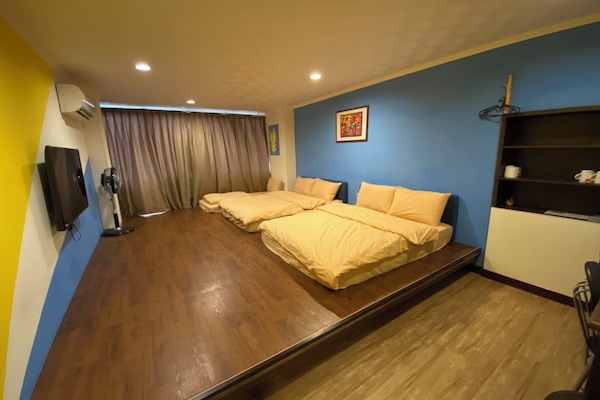 Quarto Quádruplo Signature | Cortinas/cortinados opacos, quartos insonorizados, Wi-fi grátis