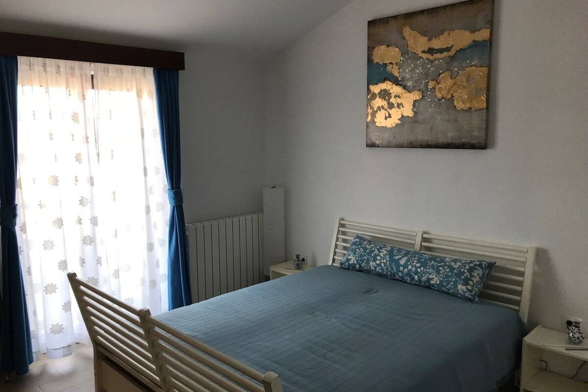 Apartamento, 1 cama de casal e sofá-cama | Wi-fi grátis, roupa de cama fornecida 