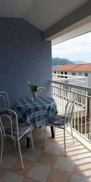Apartamento, 1 cama de casal e sofá-cama | Varanda