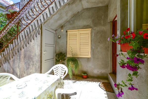 Apartamento, 1 cama de casal e sofá-cama | Varanda