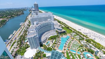 Suite Júnior, 1 quarto, cozinha, vista para o resort | Vista para a praia ou o mar