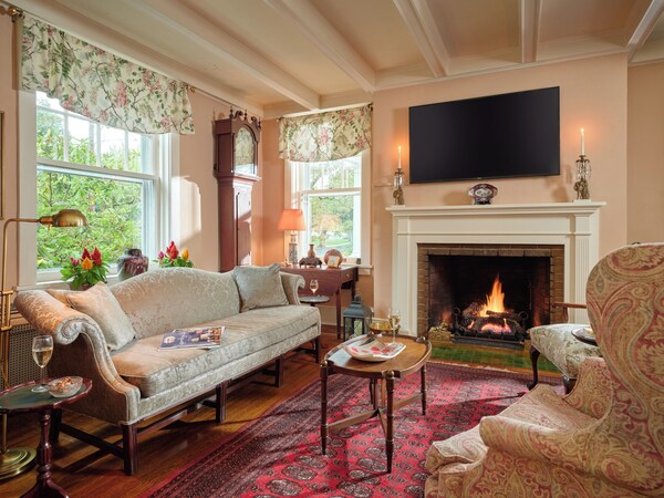 Mooreland Garden Inn - Carlisle, PA